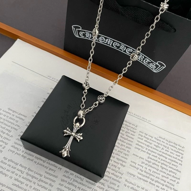 Low-cost Chrome Hearts Necklaces