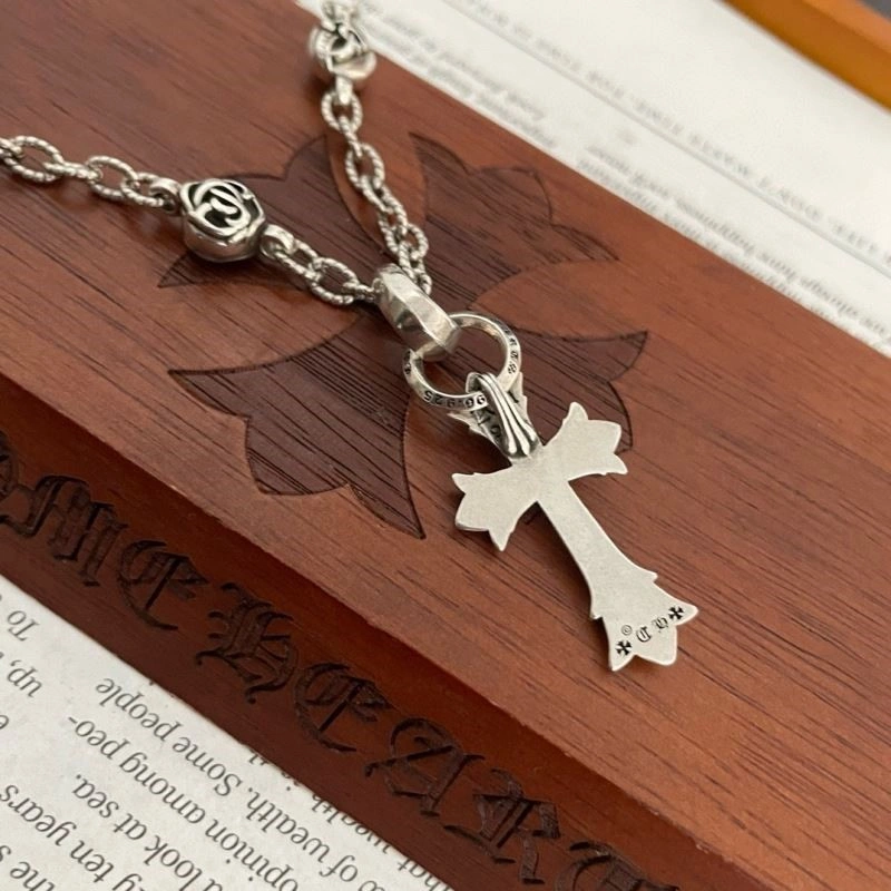 Low-cost Chrome Hearts Necklaces