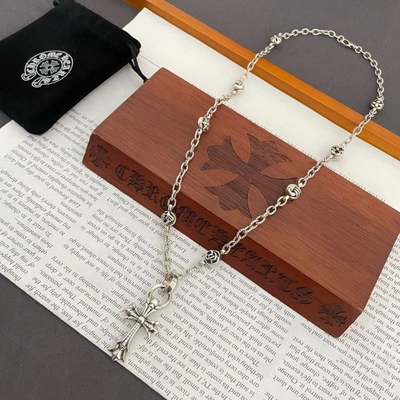 Low-cost Chrome Hearts Necklaces