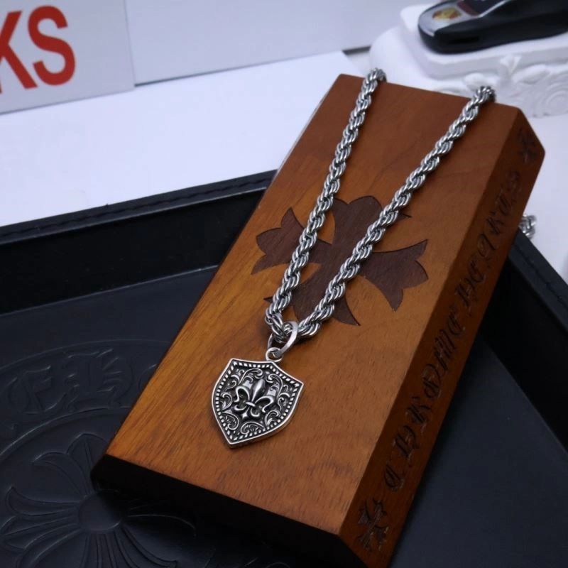 Bargain Chrome Hearts Necklaces