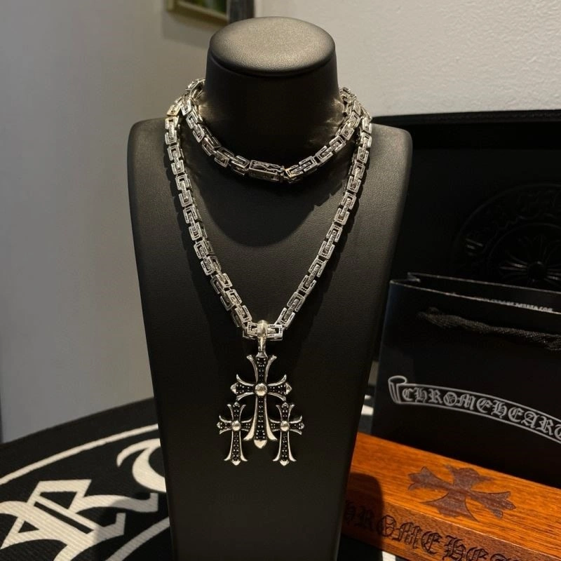 Bargain Chrome Hearts Necklaces