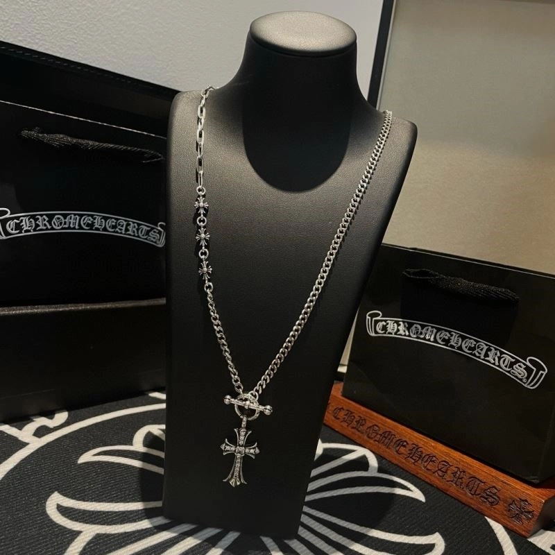 Bargain Chrome Hearts Necklaces
