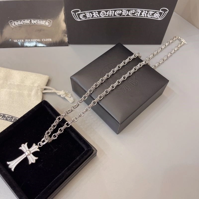 Bargain Chrome Hearts Necklaces