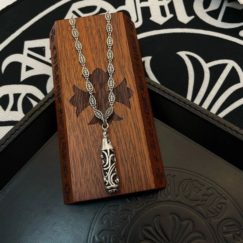 Accurate model Chrome Hearts Necklaces