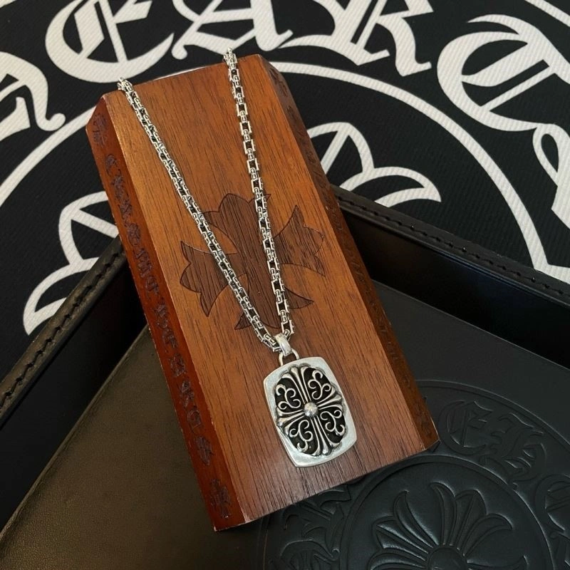 Top mirror Chrome Hearts Necklaces