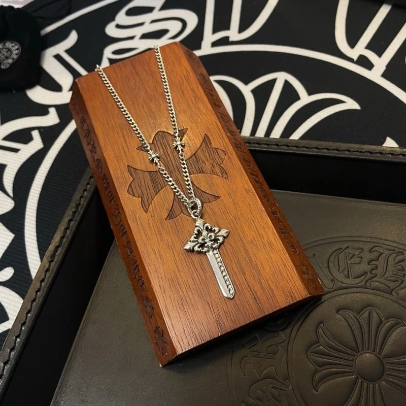 Low-cost Chrome Hearts Necklaces