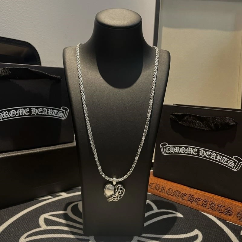 Affordable Chrome Hearts Necklaces