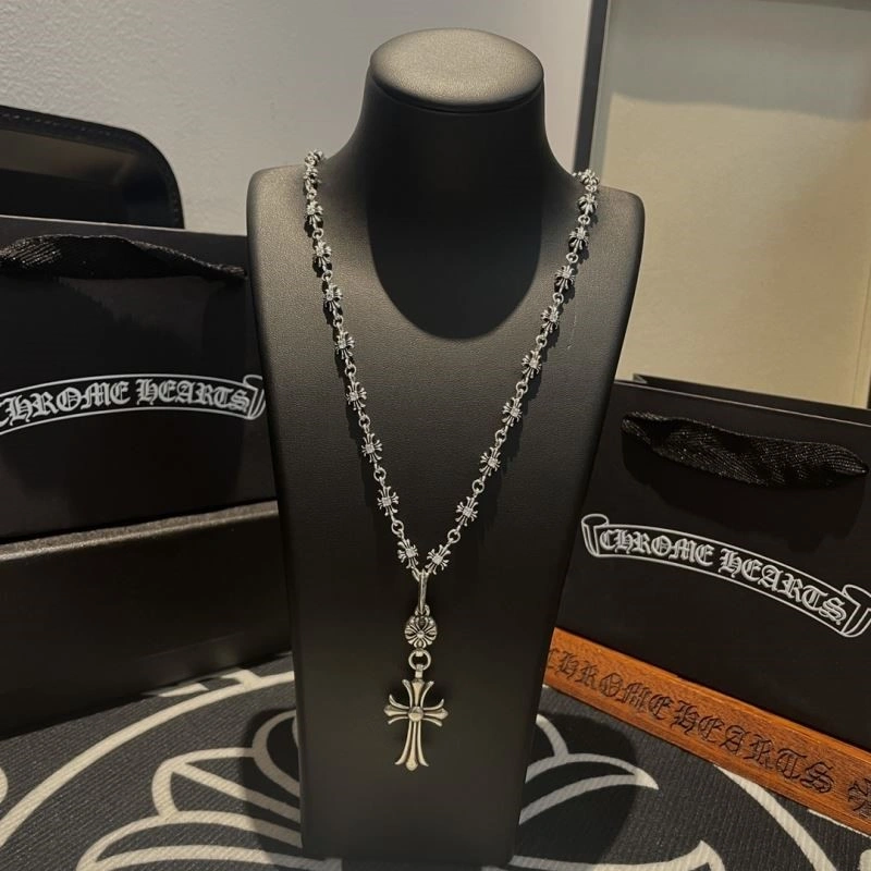 Low-cost Chrome Hearts Necklaces