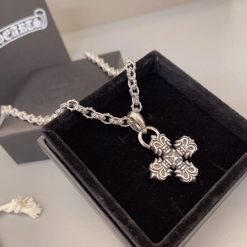 Bargain Chrome Hearts Necklaces