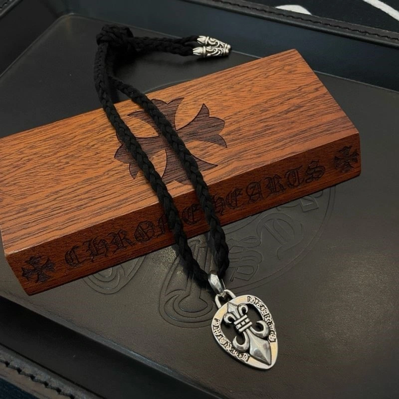 Affordable Chrome Hearts Necklaces
