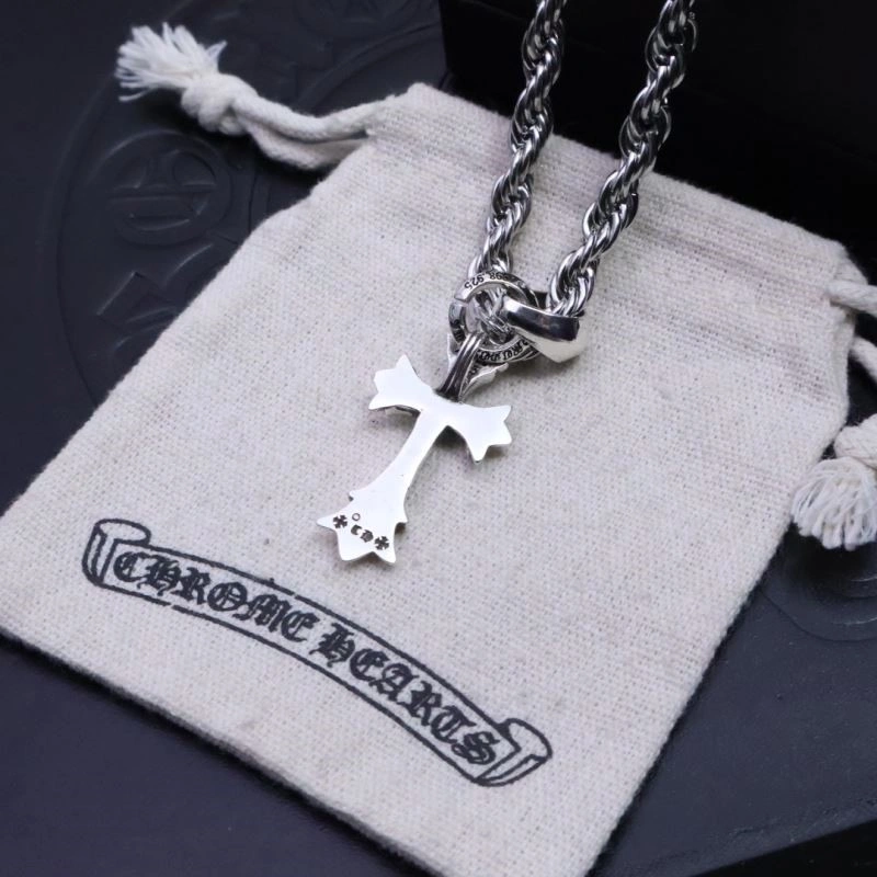Top mirror Chrome Hearts Necklaces
