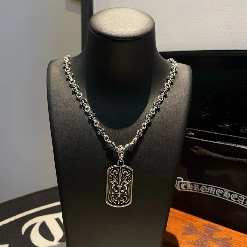 Low-cost Chrome Hearts Necklaces