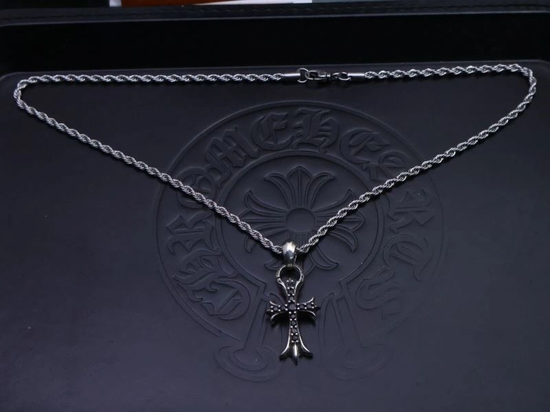 Bargain Chrome Hearts Necklaces