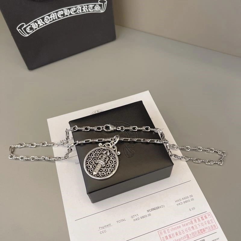 Low-cost Chrome Hearts Necklaces