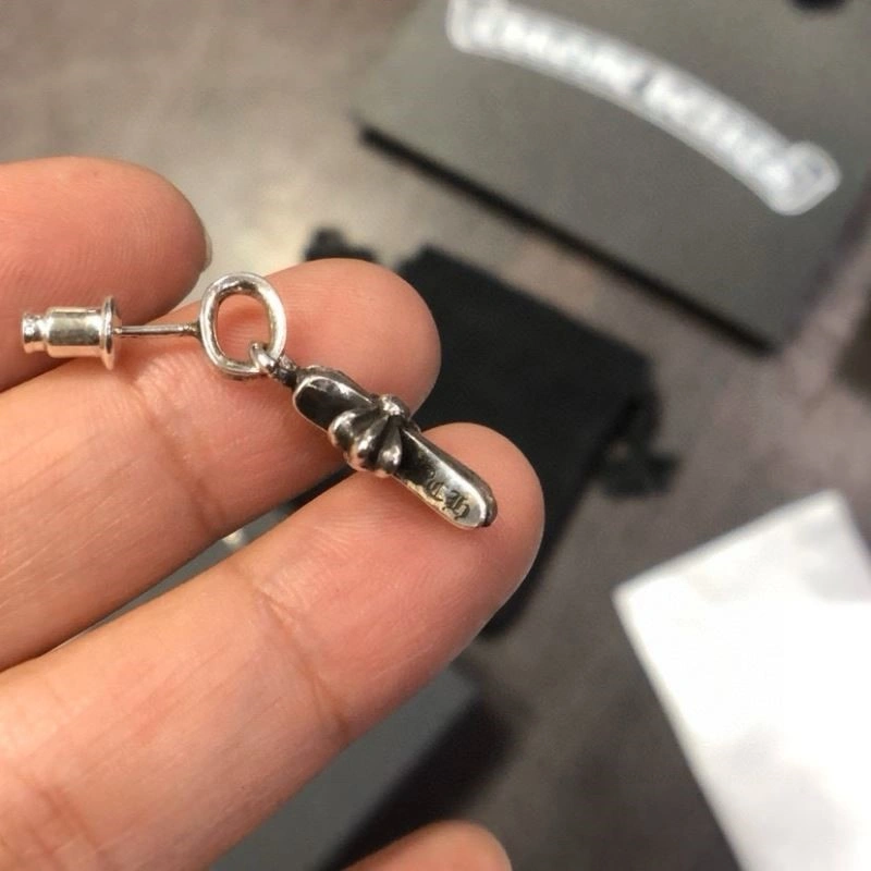 Indistinguishable Chrome Hearts Necklaces