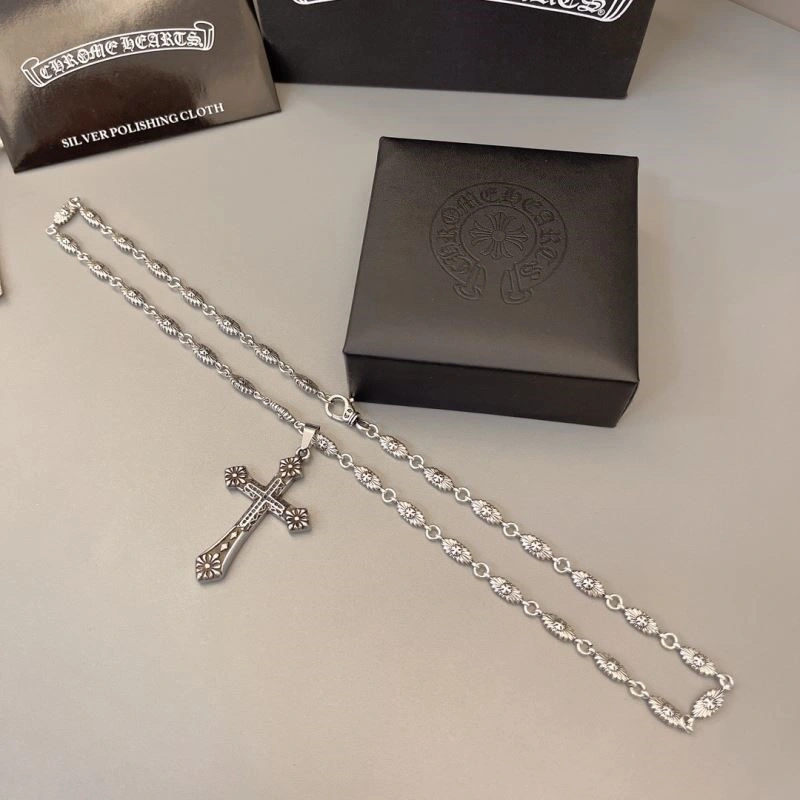 Low-cost Chrome Hearts Necklaces