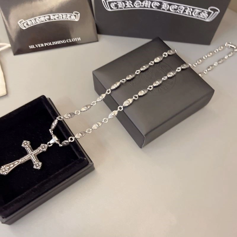 Low-cost Chrome Hearts Necklaces