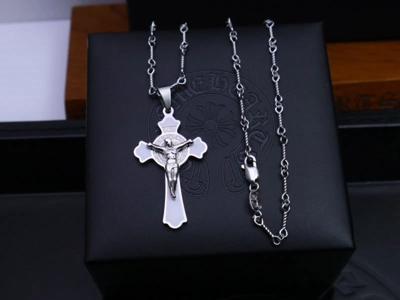 Low-cost Chrome Hearts Necklaces