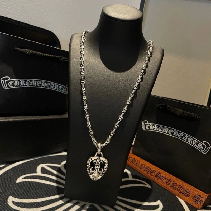 Low-cost Chrome Hearts Necklaces