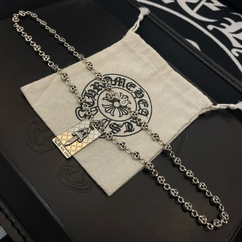 Low-cost Chrome Hearts Necklaces