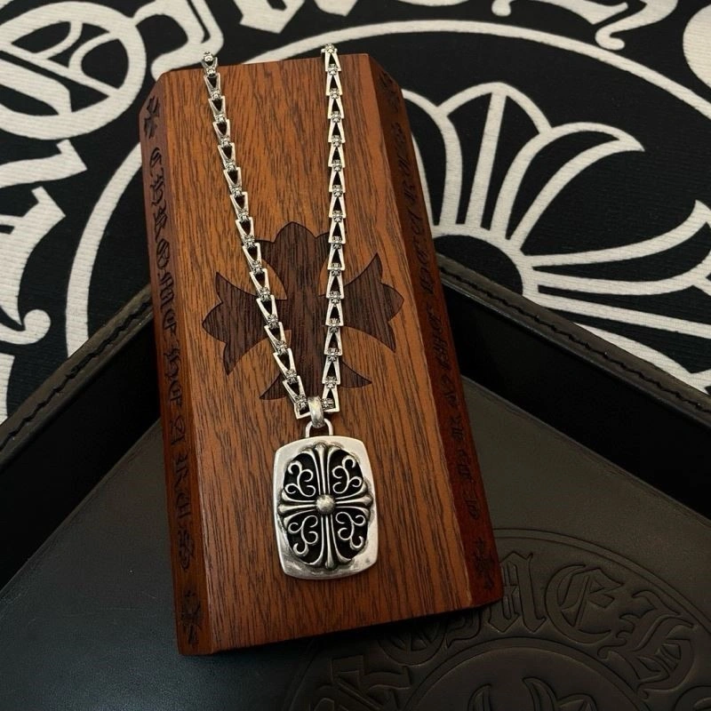 Accurate model Chrome Hearts Necklaces