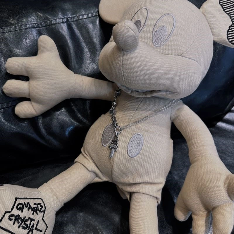 Indistinguishable Chrome Hearts Necklaces