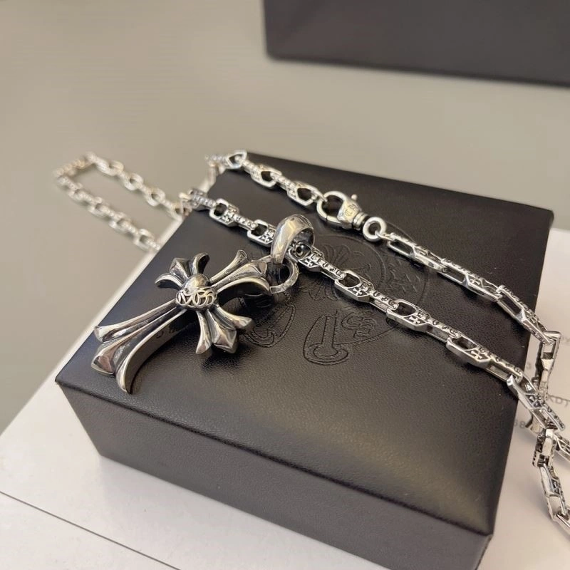 Accurate model Chrome Hearts Necklaces