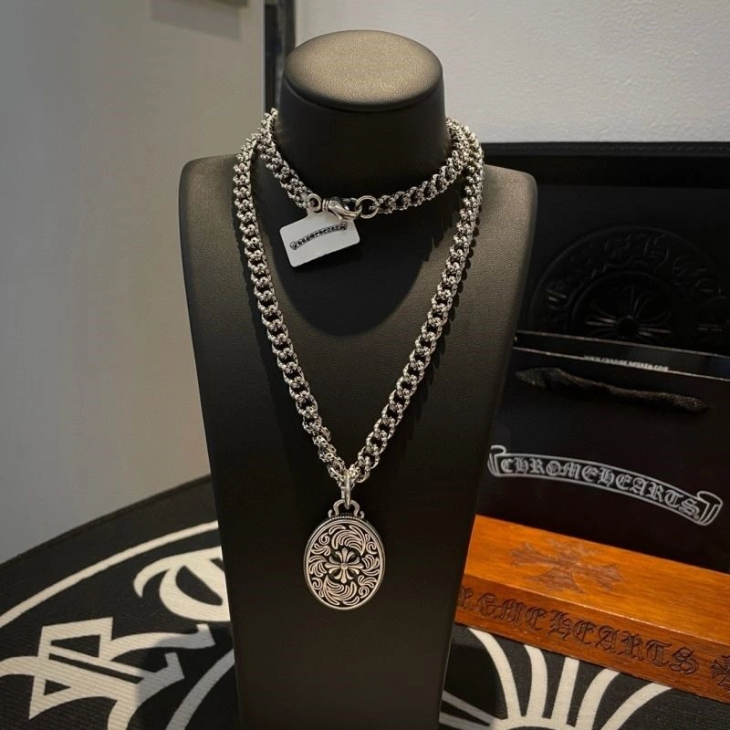 Low-cost Chrome Hearts Necklaces