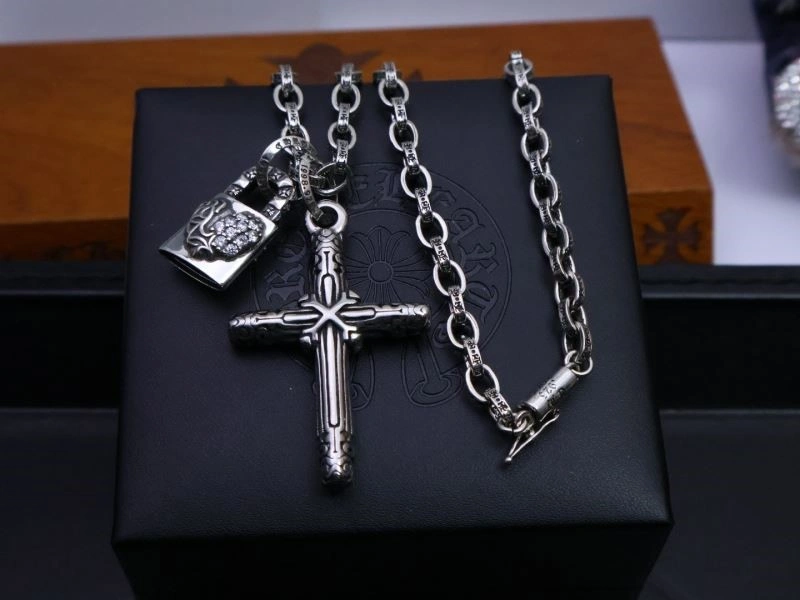 Affordable Chrome Hearts Necklaces