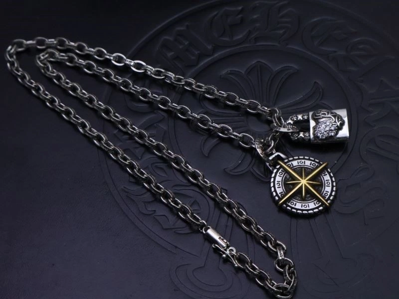 Bargain Chrome Hearts Necklaces