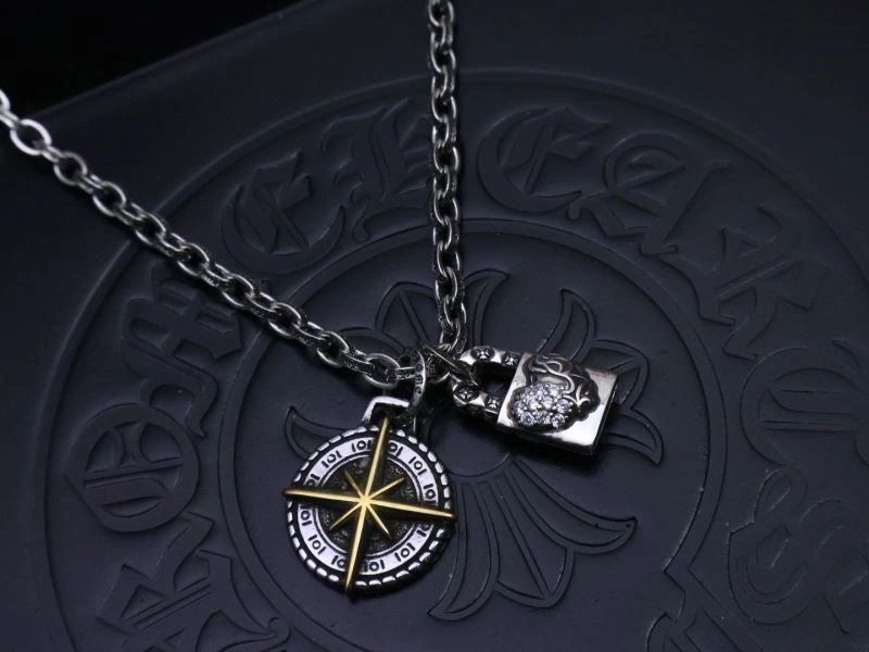 Bargain Chrome Hearts Necklaces