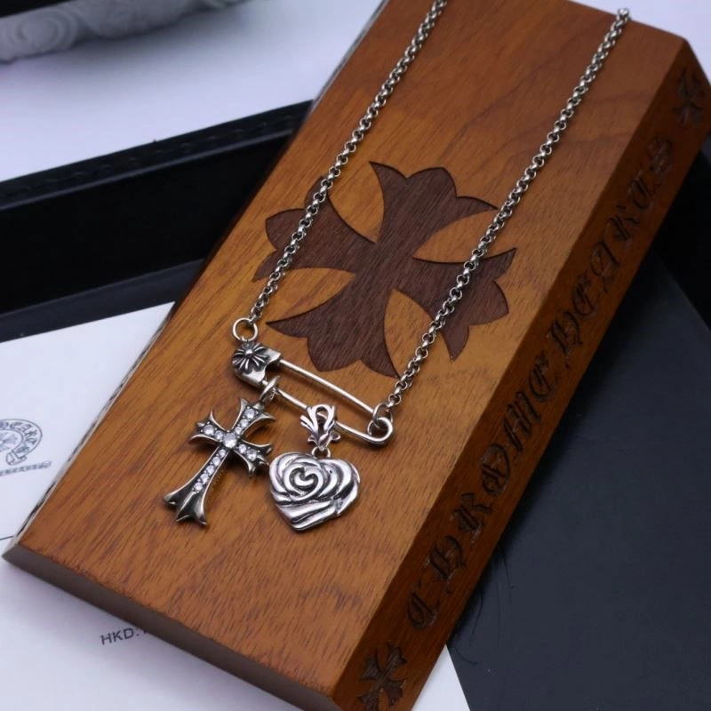 Low-cost Chrome Hearts Necklaces