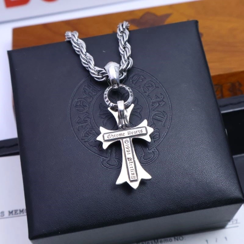 Bargain Chrome Hearts Necklaces