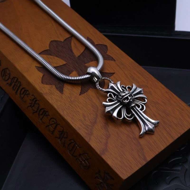 Bargain Chrome Hearts Necklaces