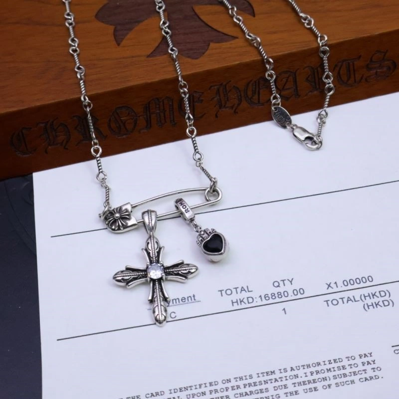 Bargain Chrome Hearts Necklaces