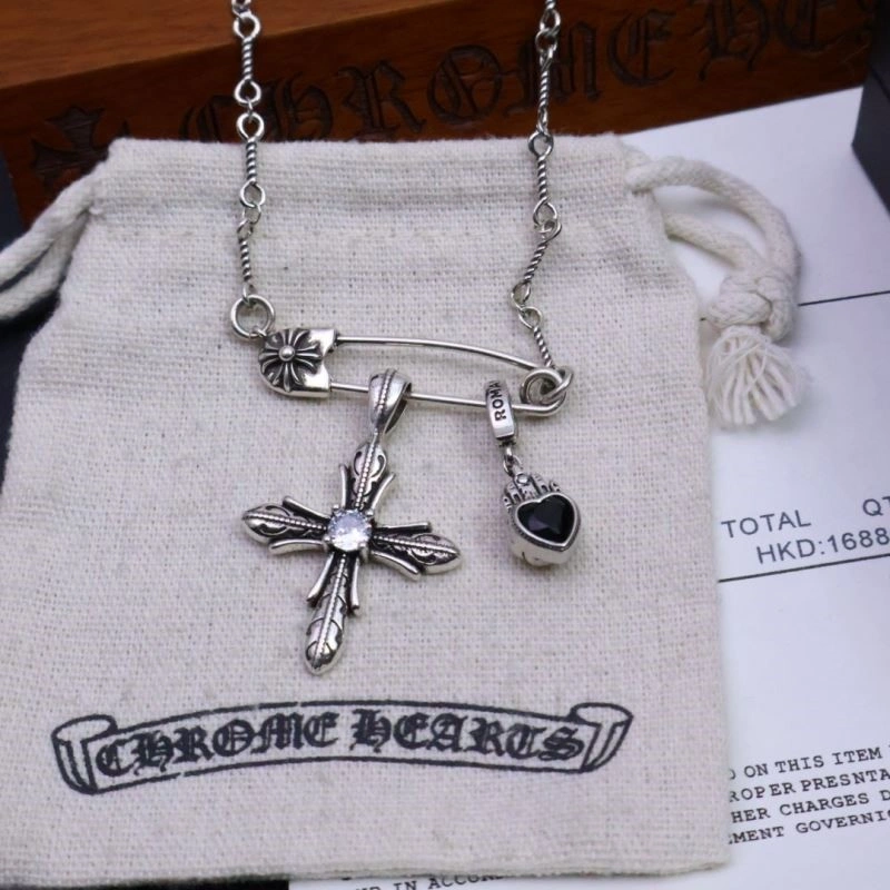 Bargain Chrome Hearts Necklaces