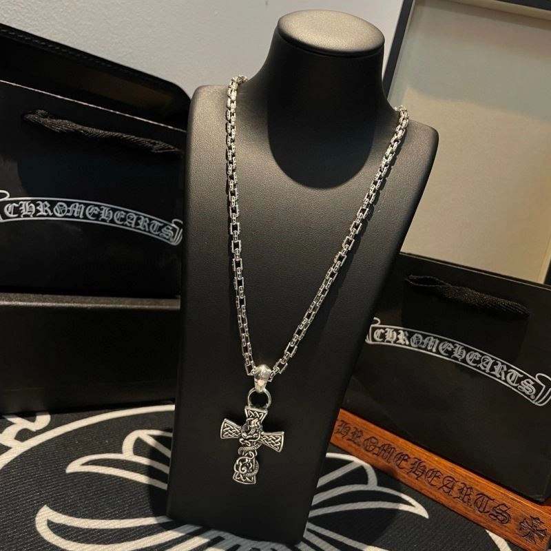 Low-cost Chrome Hearts Necklaces