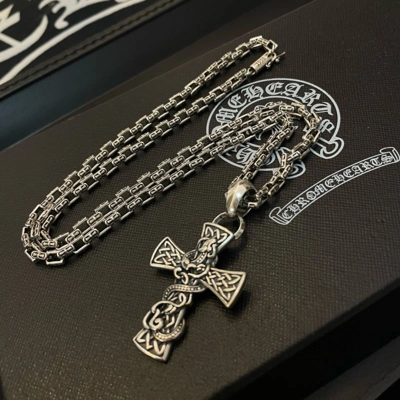 Low-cost Chrome Hearts Necklaces