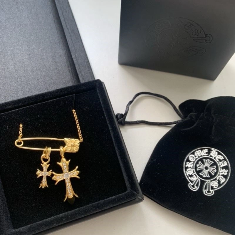 Bargain Chrome Hearts Necklaces