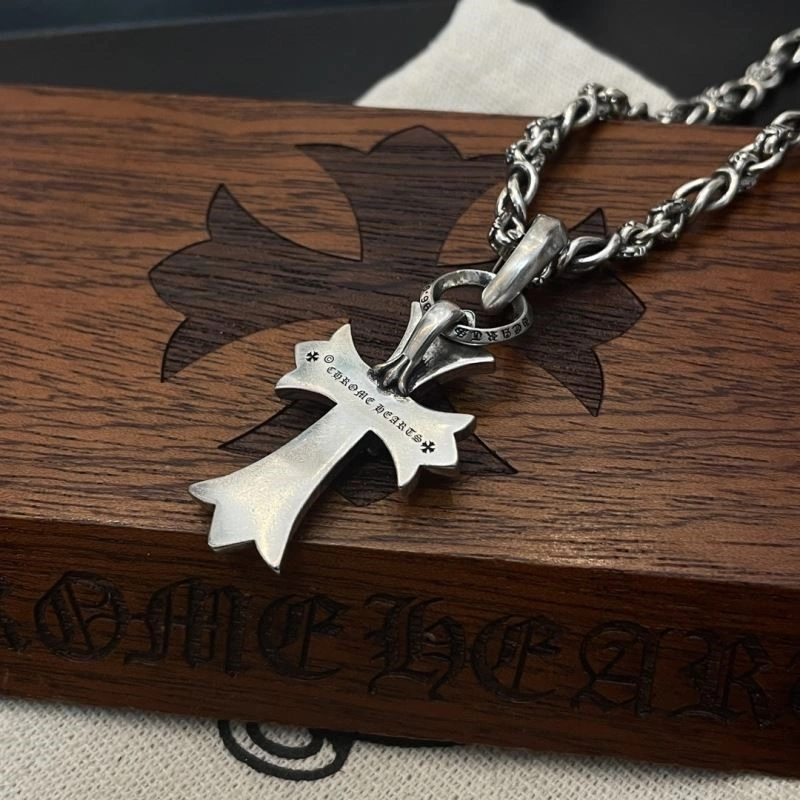 Top mirror Chrome Hearts Necklaces