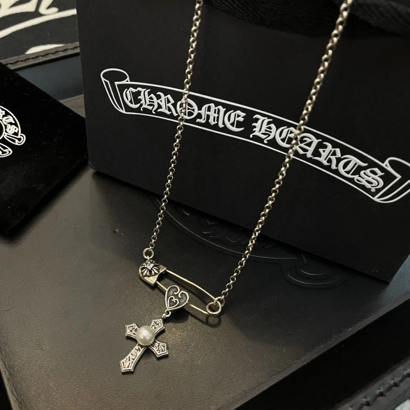 Top mirror Chrome Hearts Necklaces
