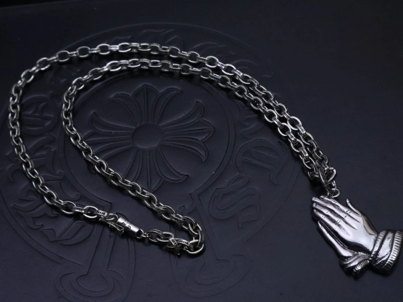 Low-cost Chrome Hearts Necklaces