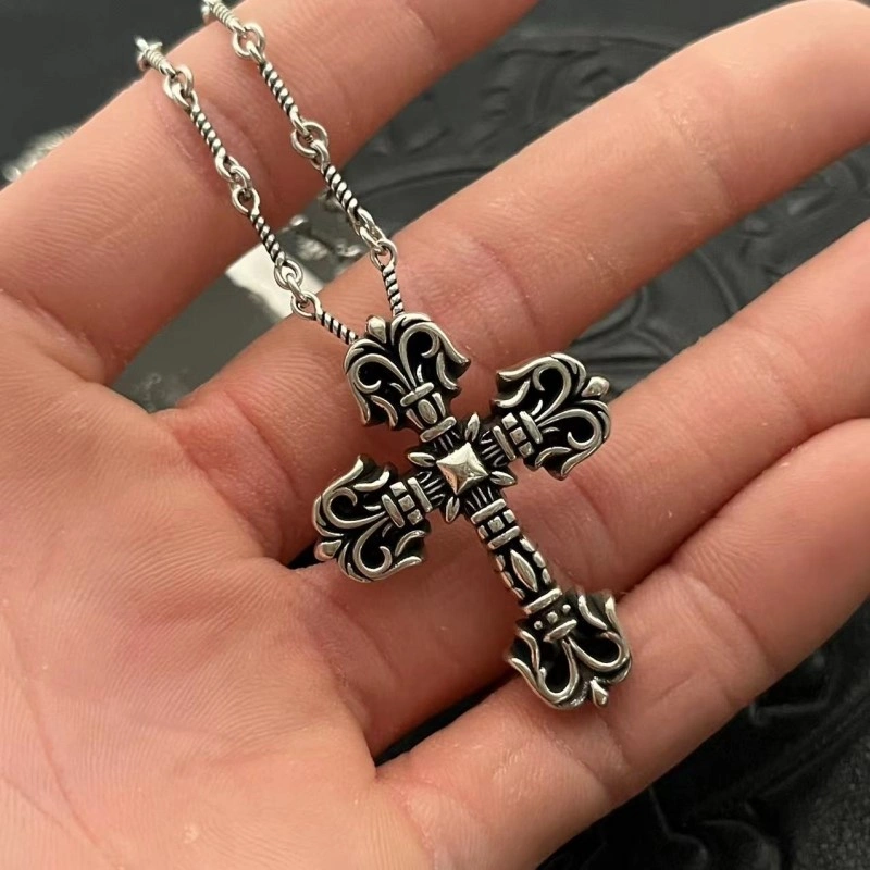 Low-cost Chrome Hearts Necklaces
