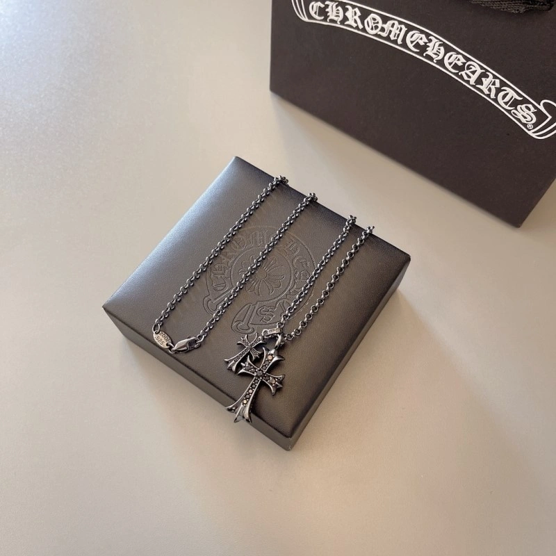 Low-cost Chrome Hearts Necklaces