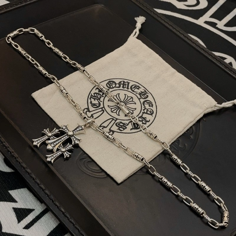 Low-cost Chrome Hearts Necklaces