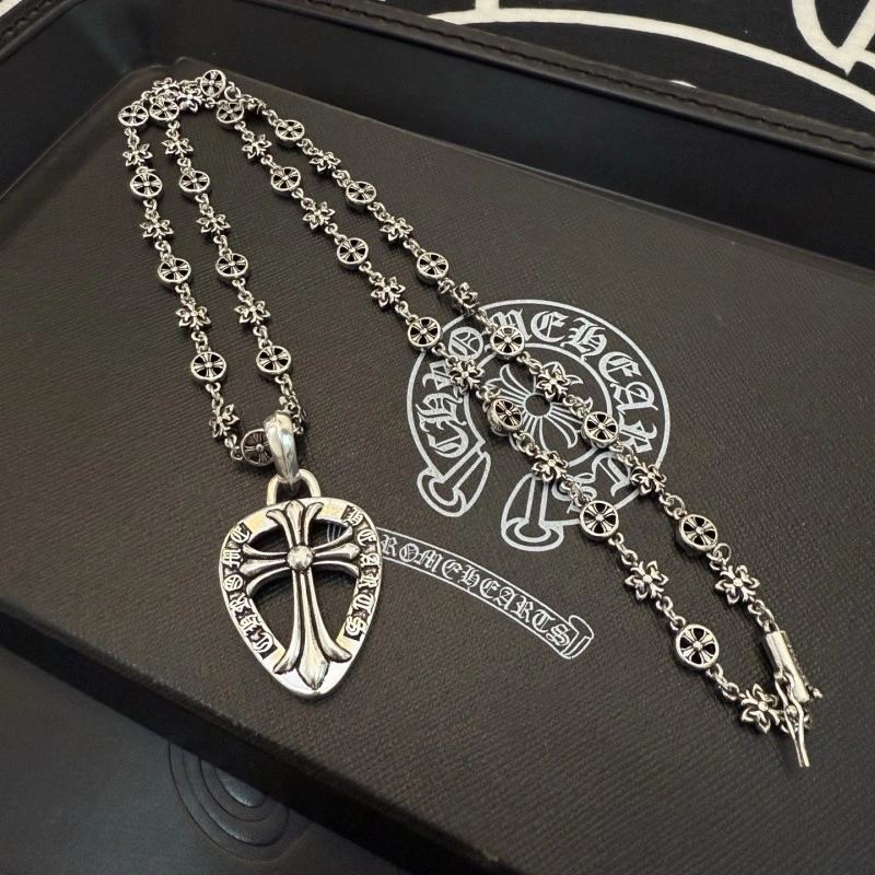 Bargain Chrome Hearts Necklaces