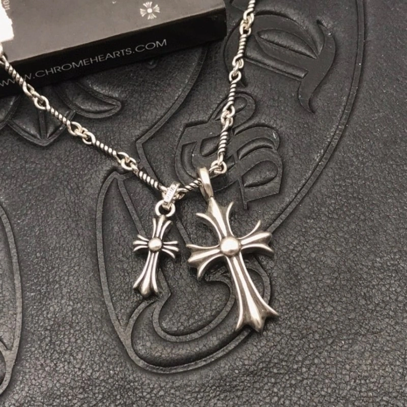 Bargain Chrome Hearts Necklaces
