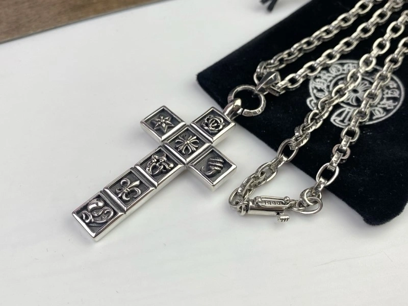 Bargain Chrome Hearts Necklaces