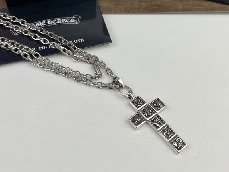 Bargain Chrome Hearts Necklaces