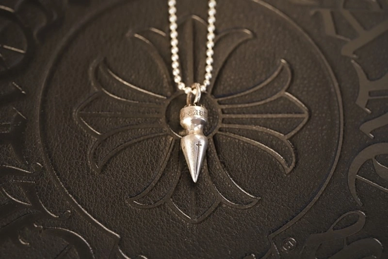 Bargain Chrome Hearts Necklaces